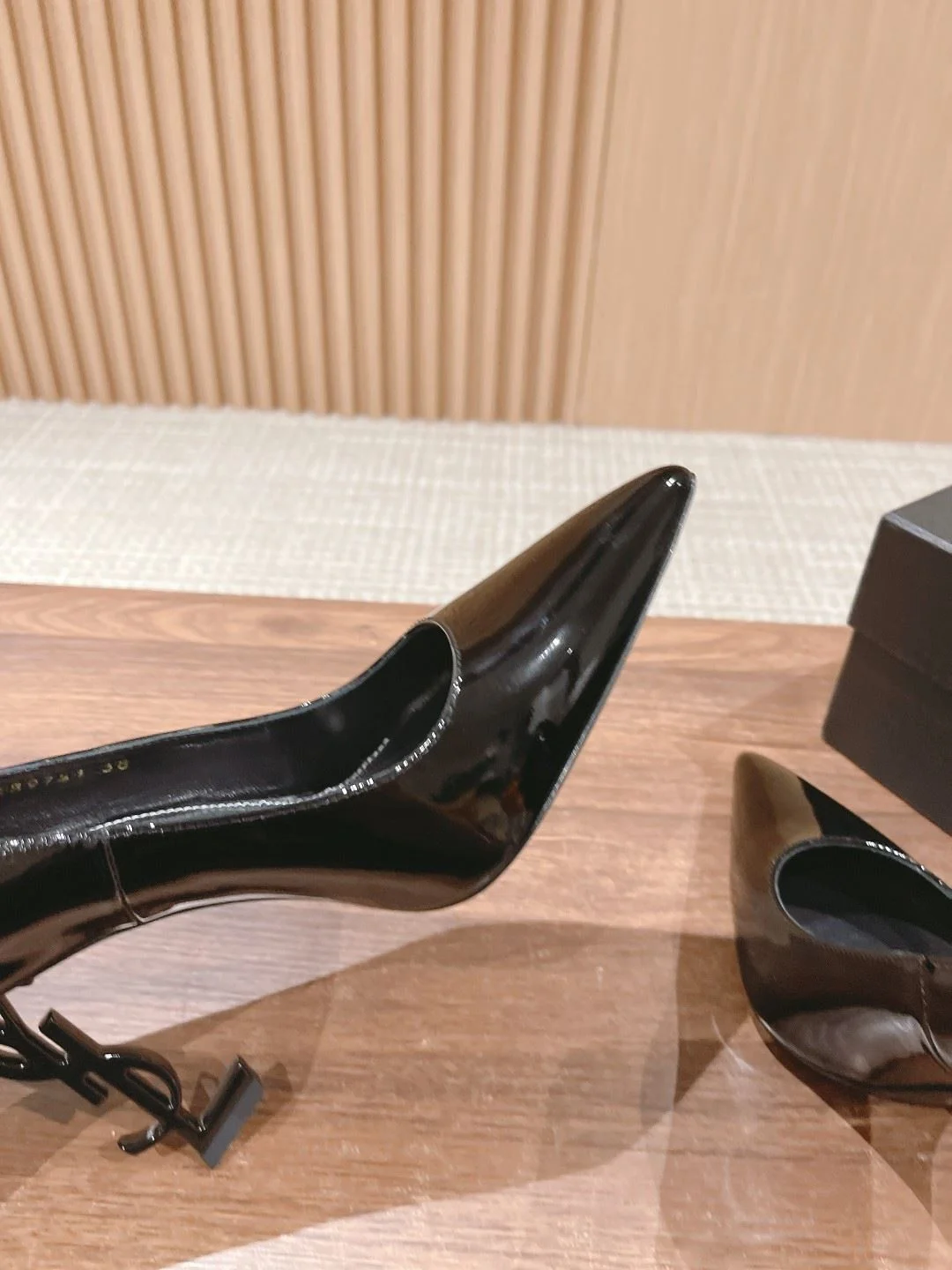 Top match Ysl Shoes