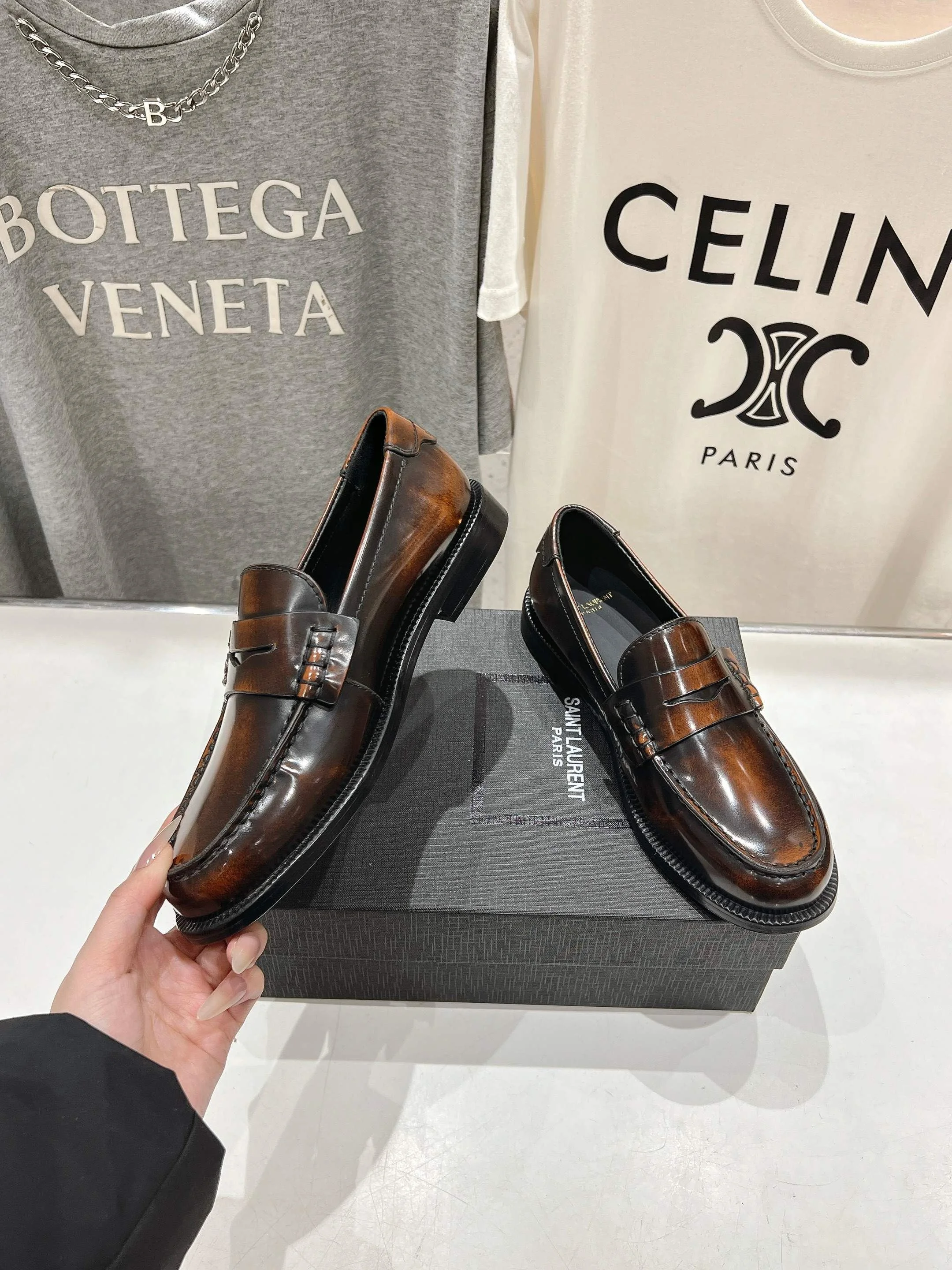 Value-priced Ysl Shoes