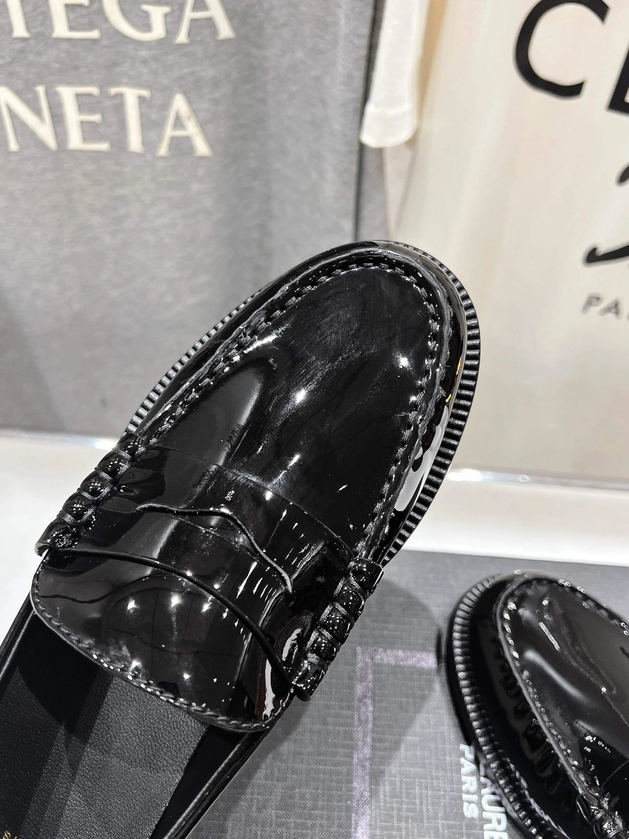 High accuracy Ysl Shoes