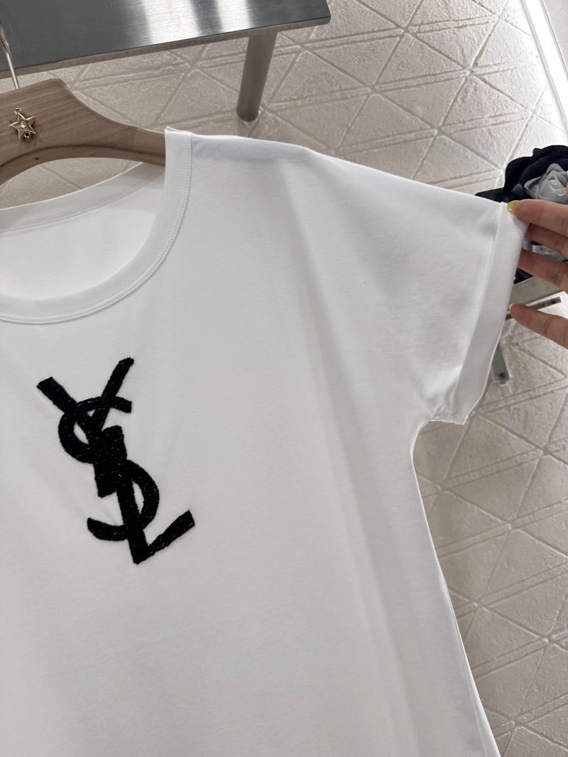 Accurate model Ysl T-Shirts