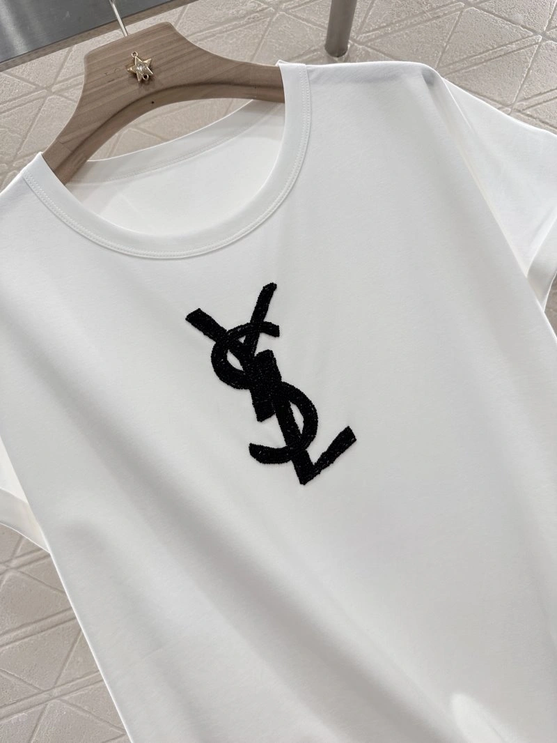 Accurate model Ysl T-Shirts