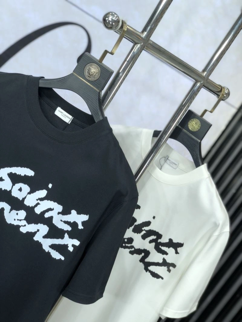 Bargain Ysl T-Shirts
