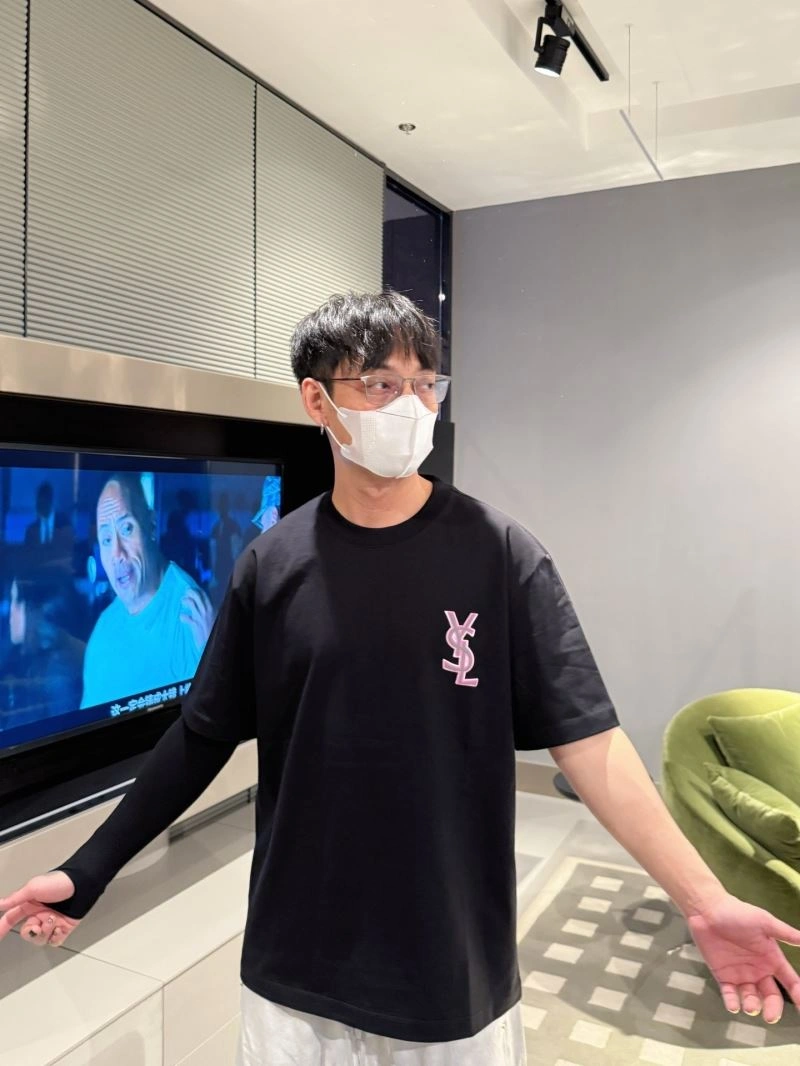 Inexpensive Ysl T-Shirts