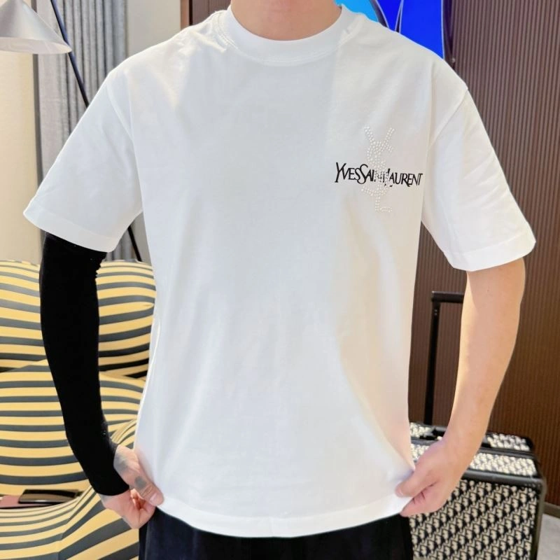 Accurate model Ysl T-Shirts