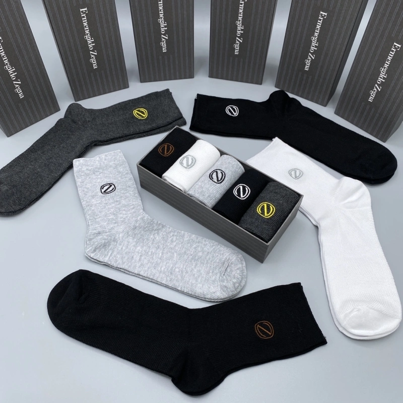 Accurate model Zegna Socks