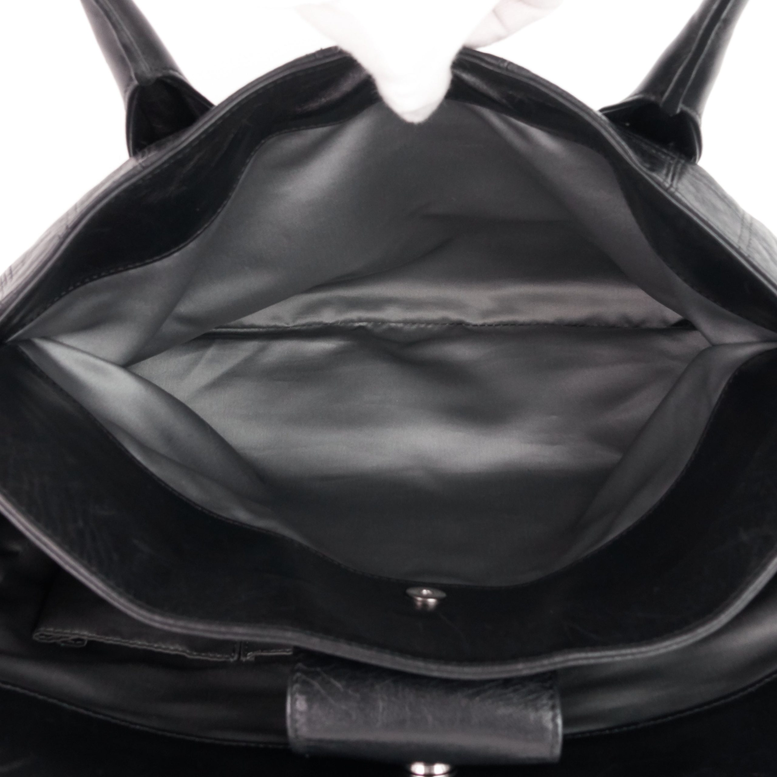 Square Stitch LAX Lambskin Leather Tote Bag - Chanel Outlet USA ...