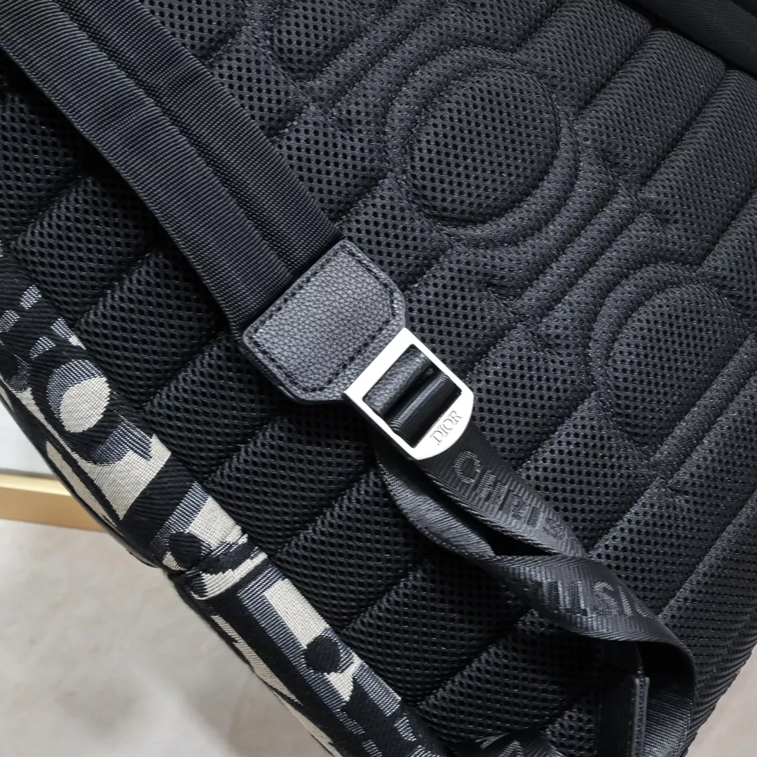 Discounted Christian Dior AAA Quality Backpacks For Unisex Bright 3881