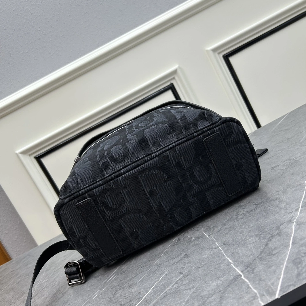 Exact replica Durable 3477 Christian Dior AAA Quality Backpacks For Unisex